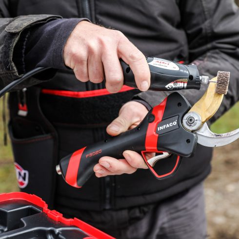 Photos - sécateur F3020-photos sécateur électrique professionnel INFACO