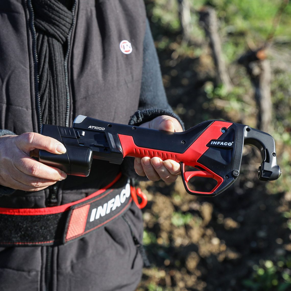 Photos - Attacheuse - INFACO, fabricant français d'outils électriques pro.