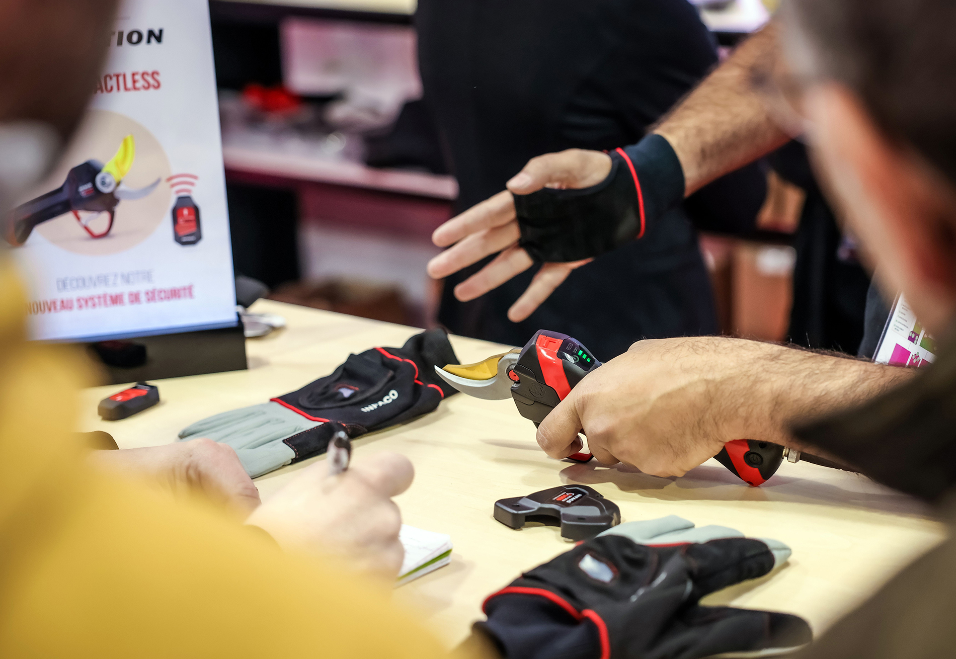 DSES Contactless - INFACO